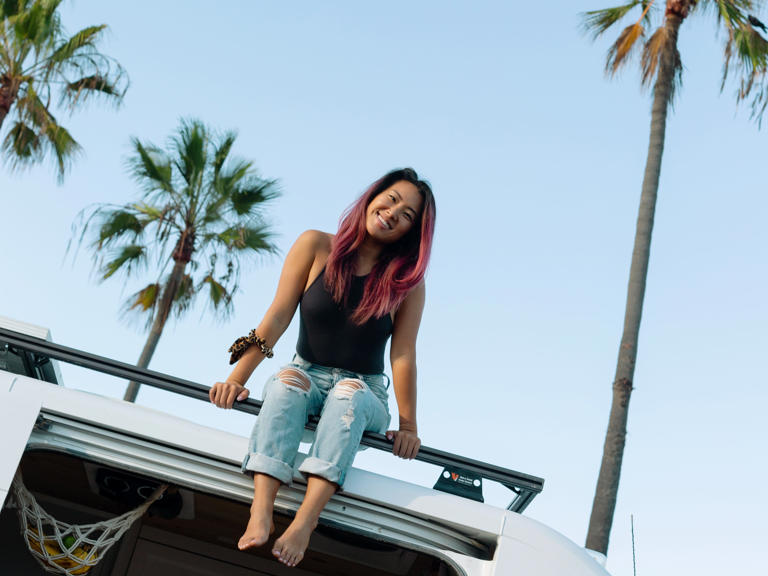 A self-made millionaire explains how to make money in an 'exponential ...