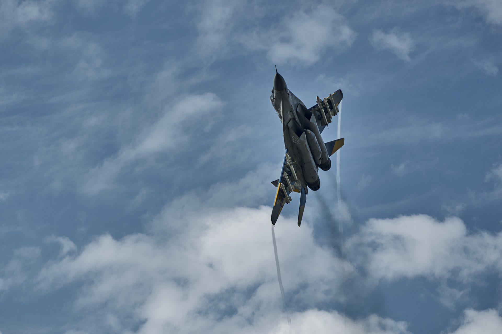 Strategic Victory: Russian military crossing annihilated by Ukrainian ...