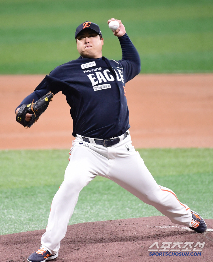 I don't think about other teams...Hanwha doesn't change its rotation either! Ryu Hyun-jin vs ...