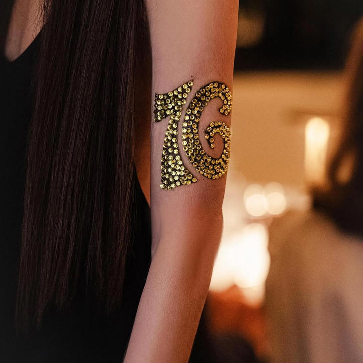 “Worrisome!” At 76, Vera Wang Debuts a New Look — and Reactions Are Mixed