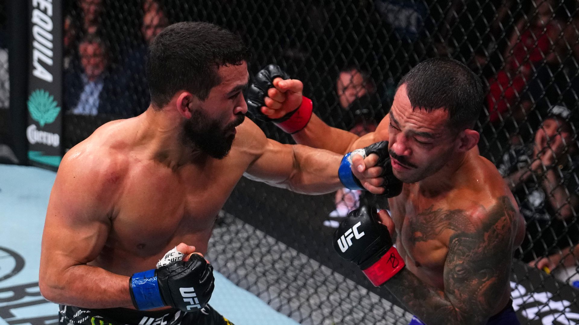 UFC 318 results: Patricio Pitbull survives late comeback from Dan Ige ...