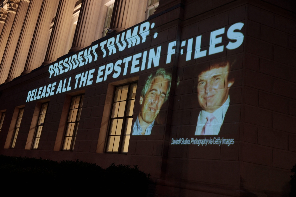 NYT: Epstein was the only guest at Trump’s Mar-a-Lago party with ‘young ...