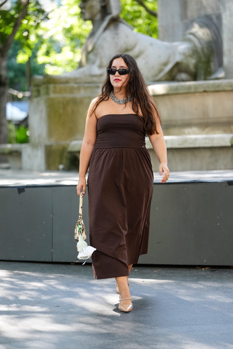 Vestido marrón: el comodín de estilo de este verano, según las expertas ...