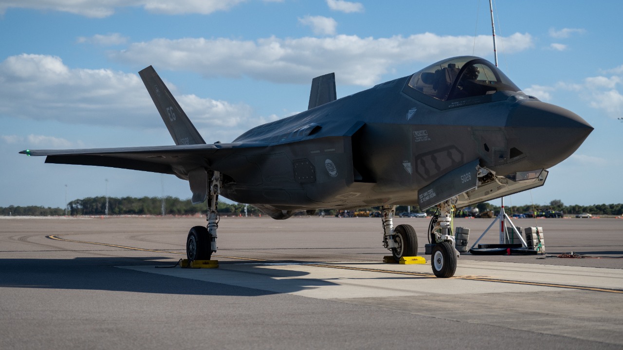 5 fighter jet myths pilots hate