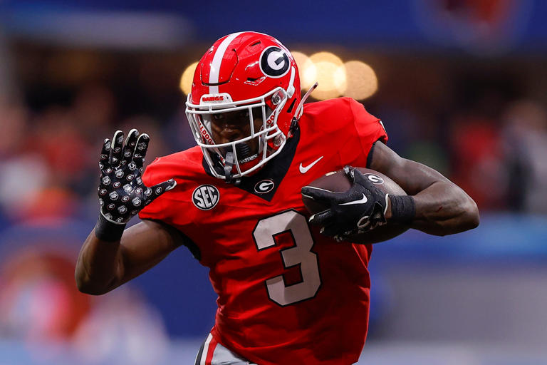 Nation's No. 1 running back announces commitment date