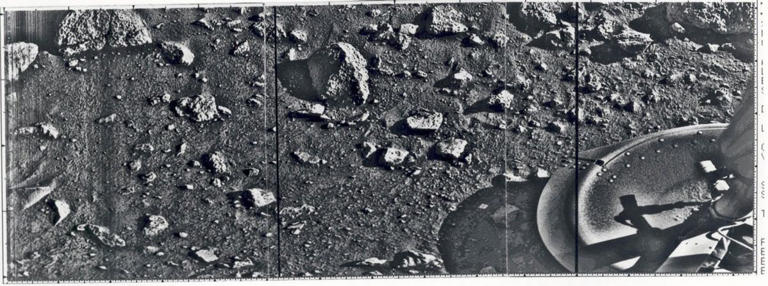 July 20, 1976: Viking 1 lands on Mars
