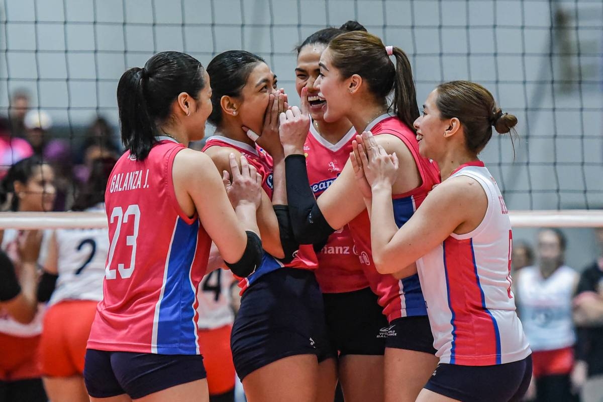 Alyssa Valdez delights Passi crowd with her 19-point effort, lifts ...