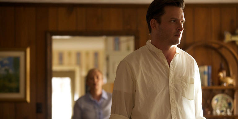 This 12-Year-Old Crime Show With 96% on Rotten Tomatoes Is a Forgotten ...