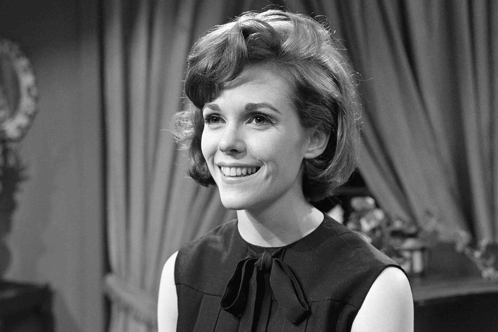 Eileen Fulton, iconic “As the World Turns” star and theater actress ...