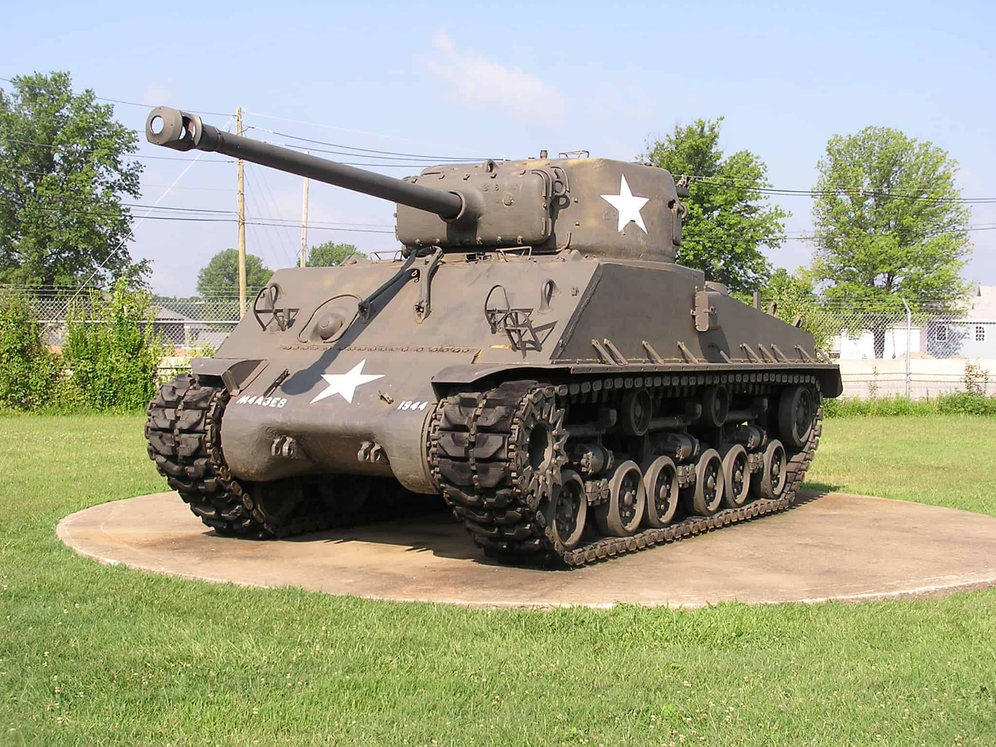 From Cars to Tanks: Iconic American Companies That Built America’s WW2 ...