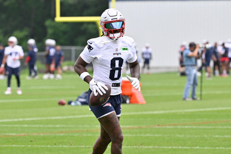 Patriots' Stefon Diggs Reveals Complexity of Josh McDaniels' Offense