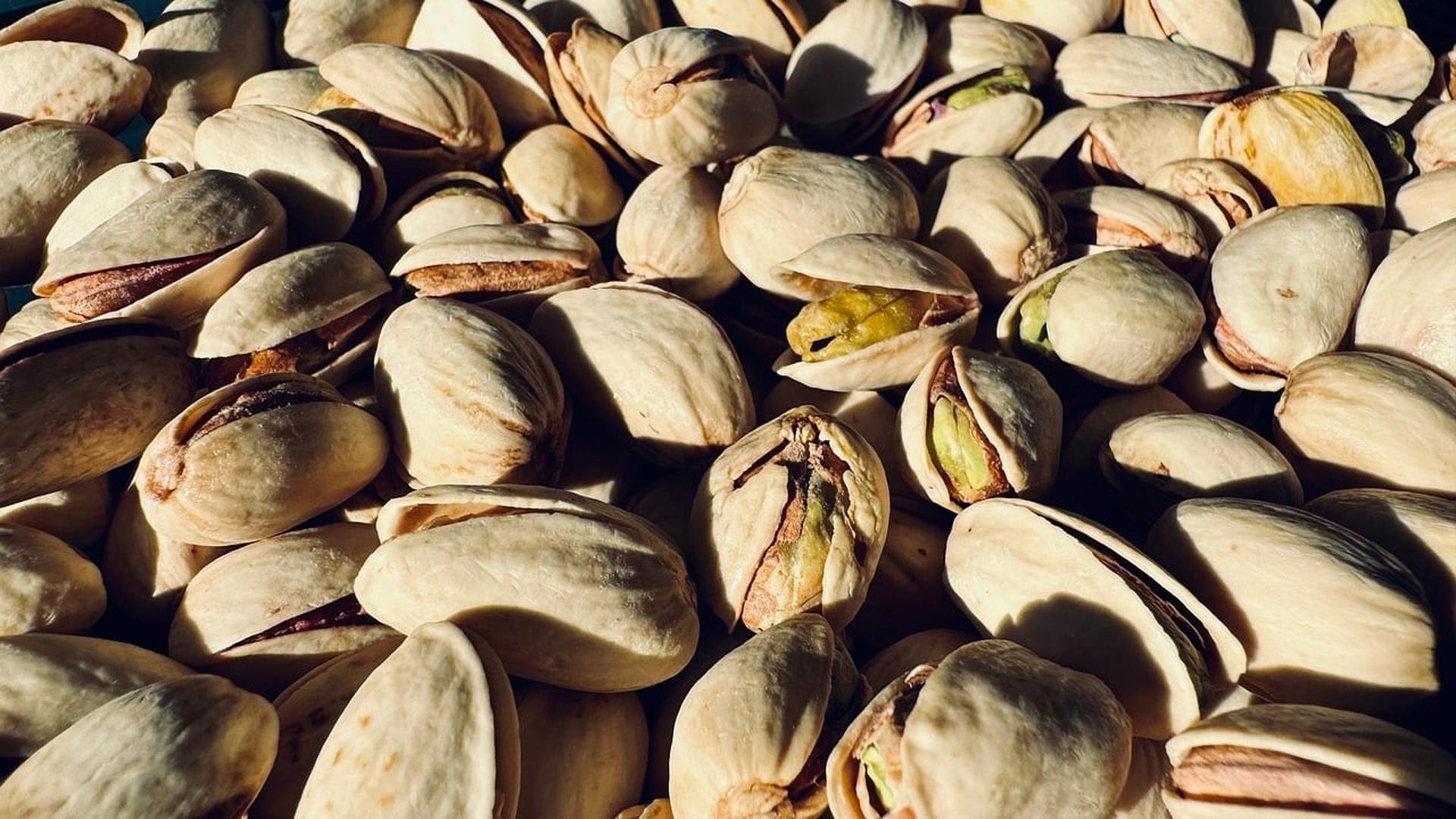 The Top 10 Healthiest Nuts, Best to Worst