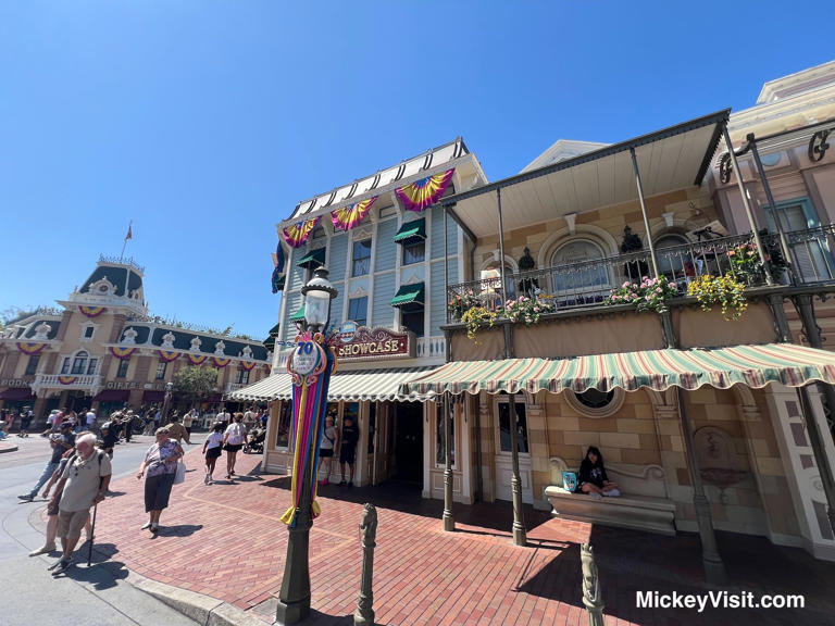 New Disneyland Window on Main Street and Golden Horseshoe Addition Just ...