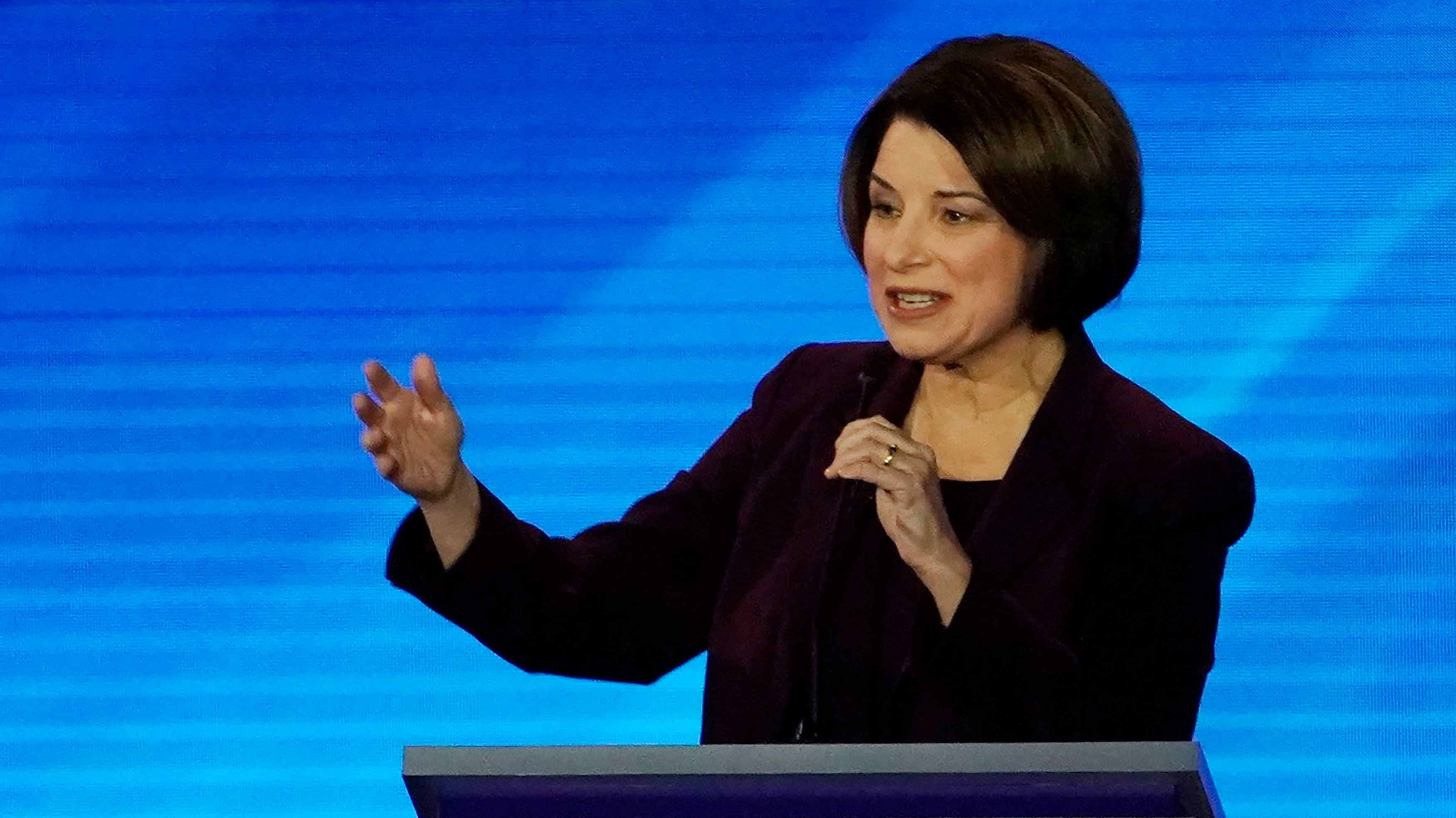 Klobuchar Says Trump Pinning Epstein on Dems Like Kiss-Cam CEO Blaming ...