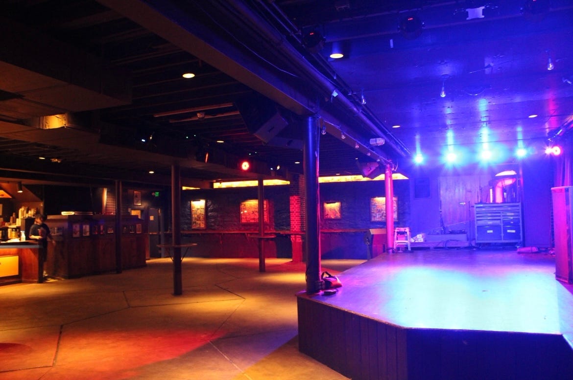 Roaming St. Louis: The Duck Room gets a makeover
