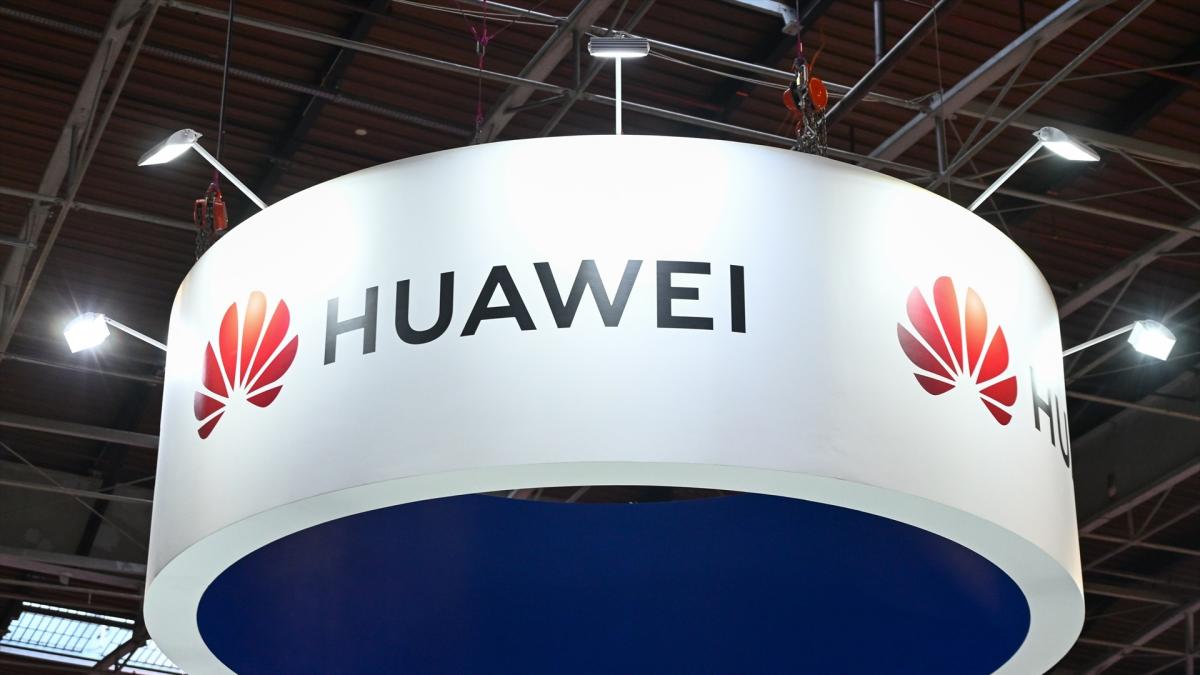 Dos ONG se querellan en la Audiencia Nacional contra Huawei y otras dos ...