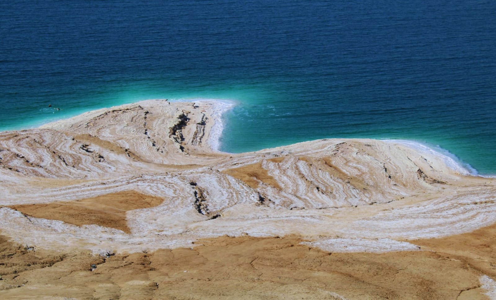 Massive Salt Deposits in the Dead Sea: A Closer Look at the Process Behind Salt Giants