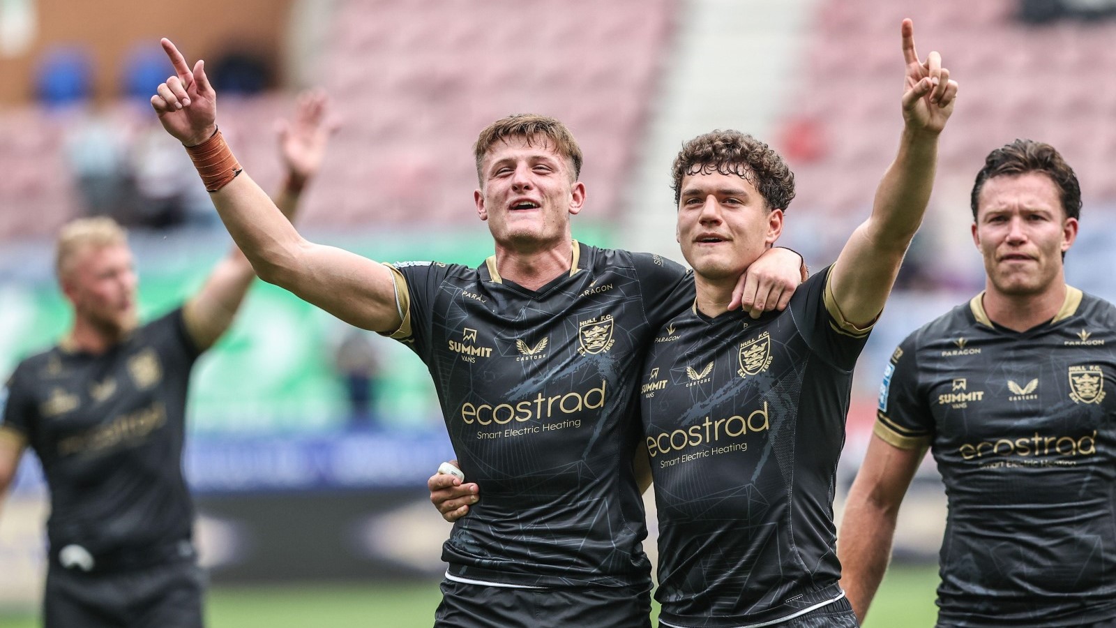 Ex-Hull FC star makes bold verdict on 2025 season and claims club ‘on ...