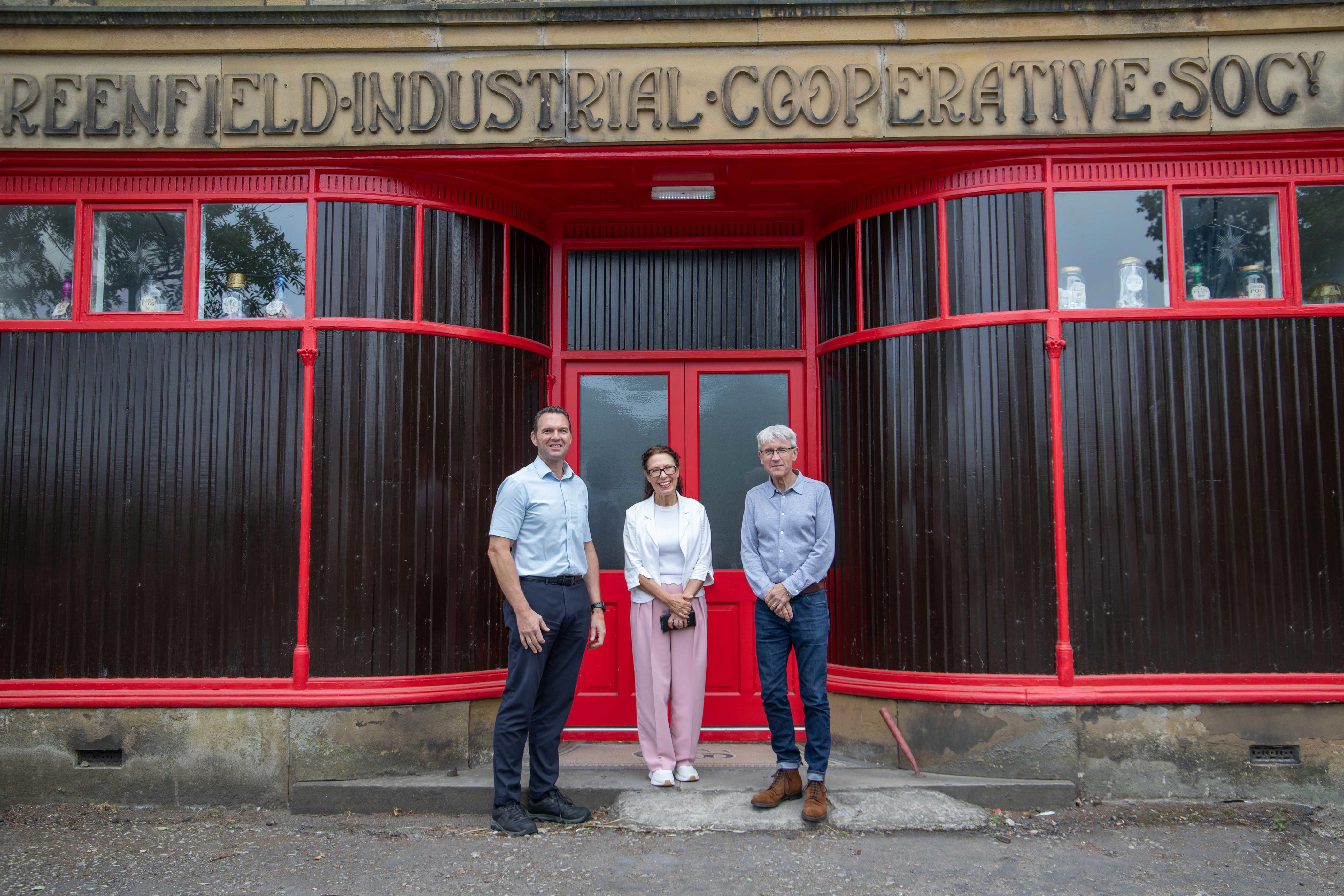 Greater Manchester MP pays tribute to 'innovative' Oldham company ...