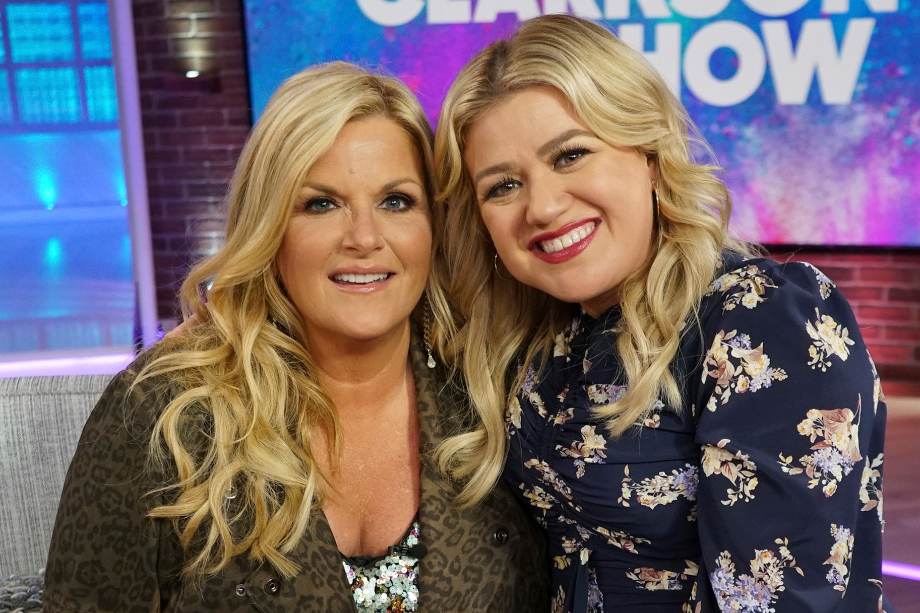 Kelly Clarkson's Cover of Trisha Yearwood's "Walkaway Joe" Will Leave ...