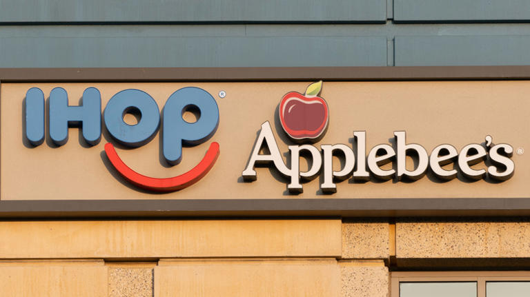 Restaurant Secrets You Might Not Know About Applebee's