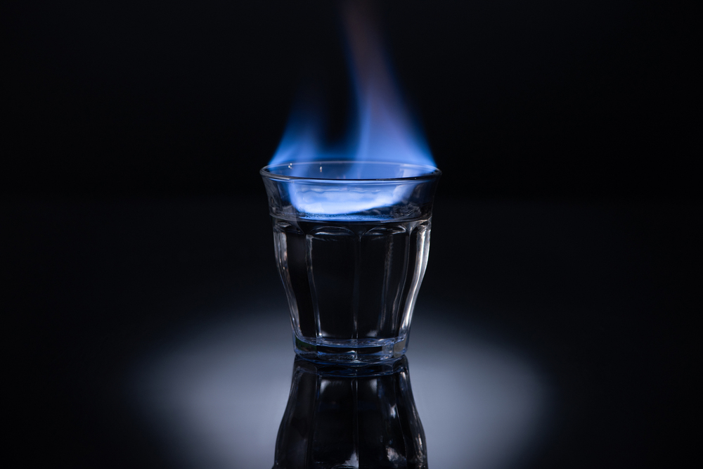 15 Science Experiments That Look Like Magic