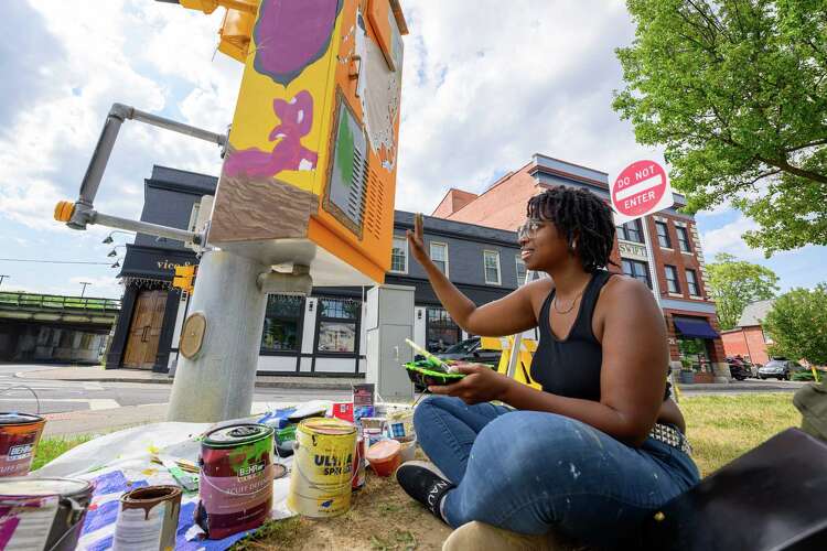Mini Mural project brightens electrical boxes in Schenectady