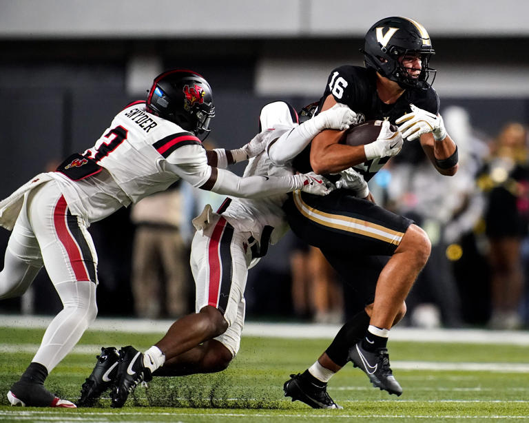 Iowa football 2025 schedule preview: Week 3 vs UMass