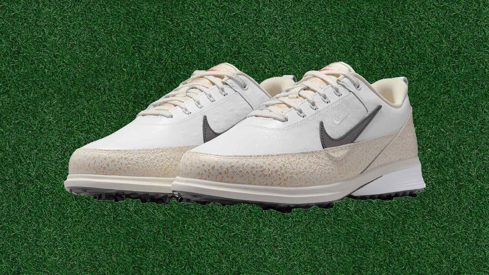 These Open Championship-inspired golf shoes have nearly sold out