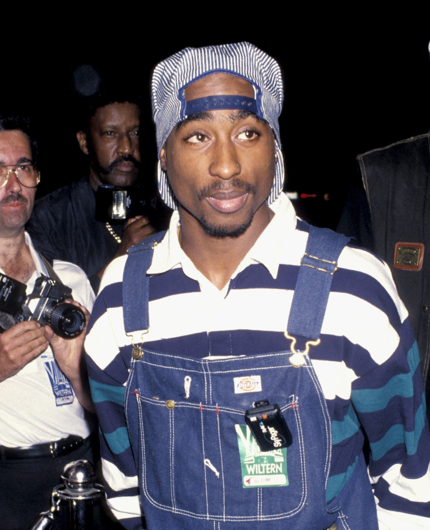 People Are Sharing The Things From The '90s And '00s That No One Born ...
