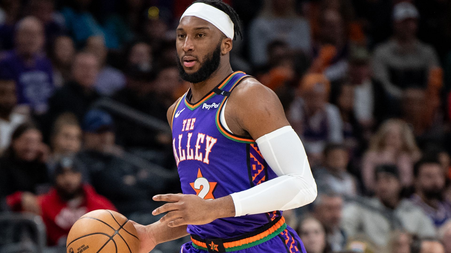 The Suns have two roster spots left and one familiar name might be the ...