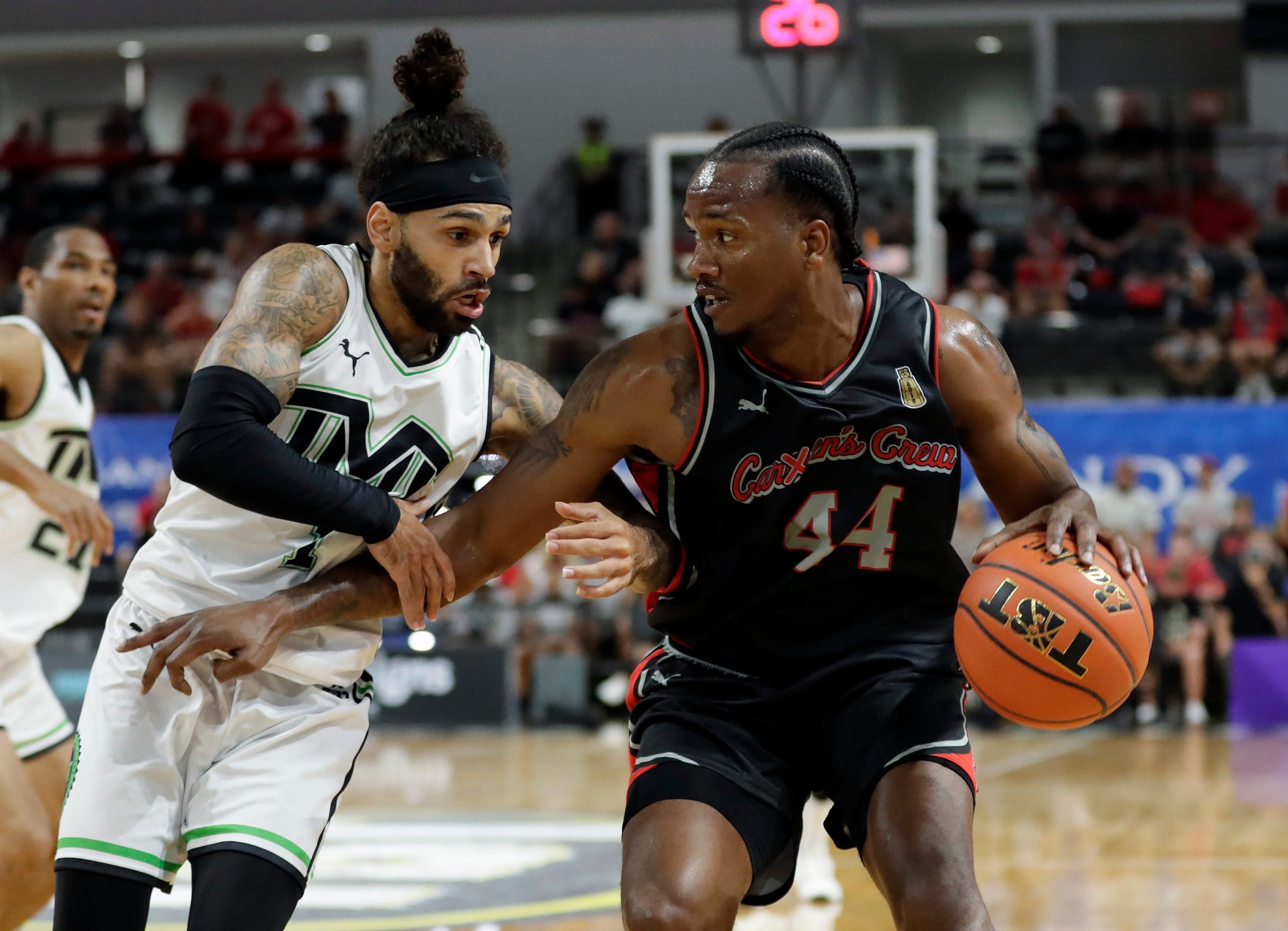 Carmen's Crew advances to TBT Round of 16