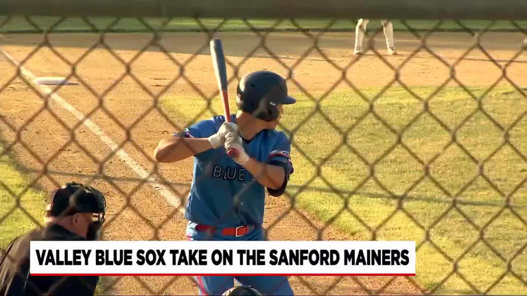 Valley Blue Sox beat Sanford Mainers at Mackenzie Stadium