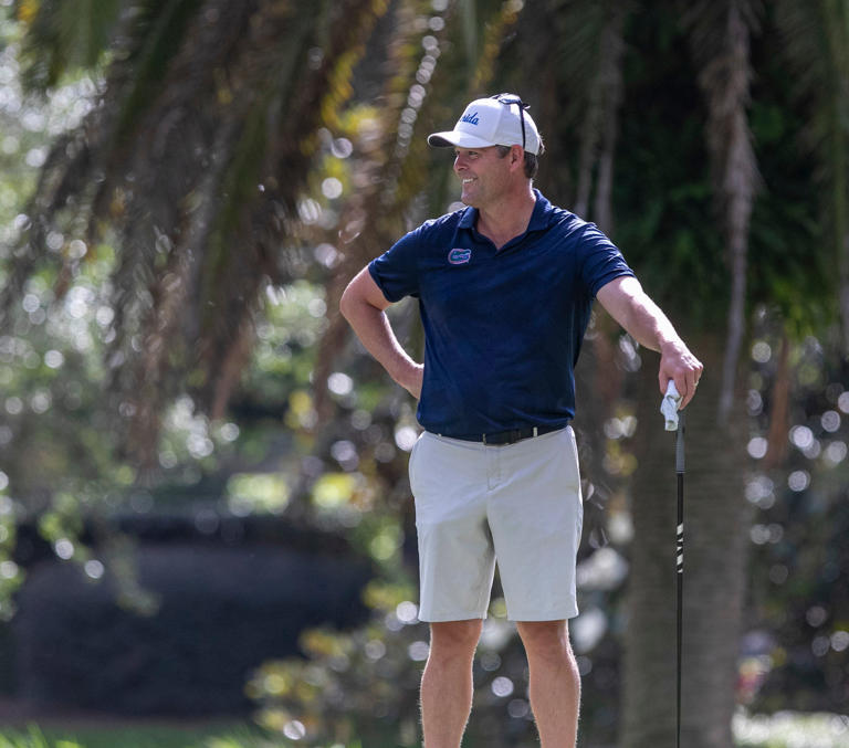 Florida Gators golf coach J.C. Deacon turns back two former players to ...