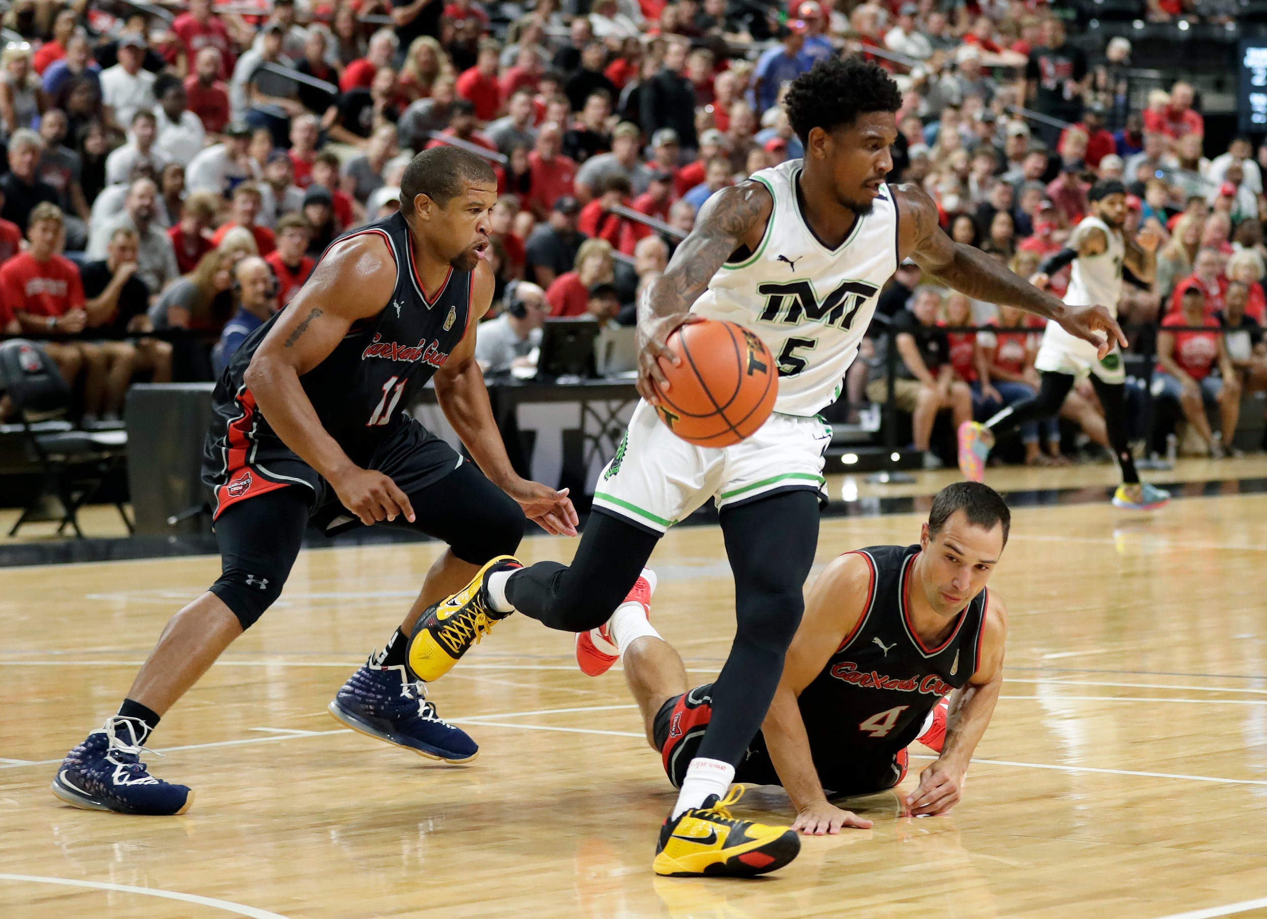 What channel is Carmen's Crew vs Fail Harder TBT on today? Time, TV, streaming info