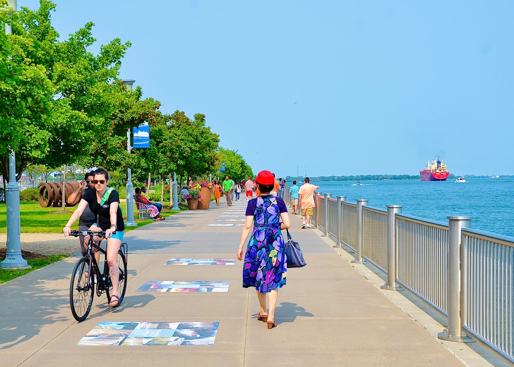 Fantastic Family Guide to the Detroit RiverWalk