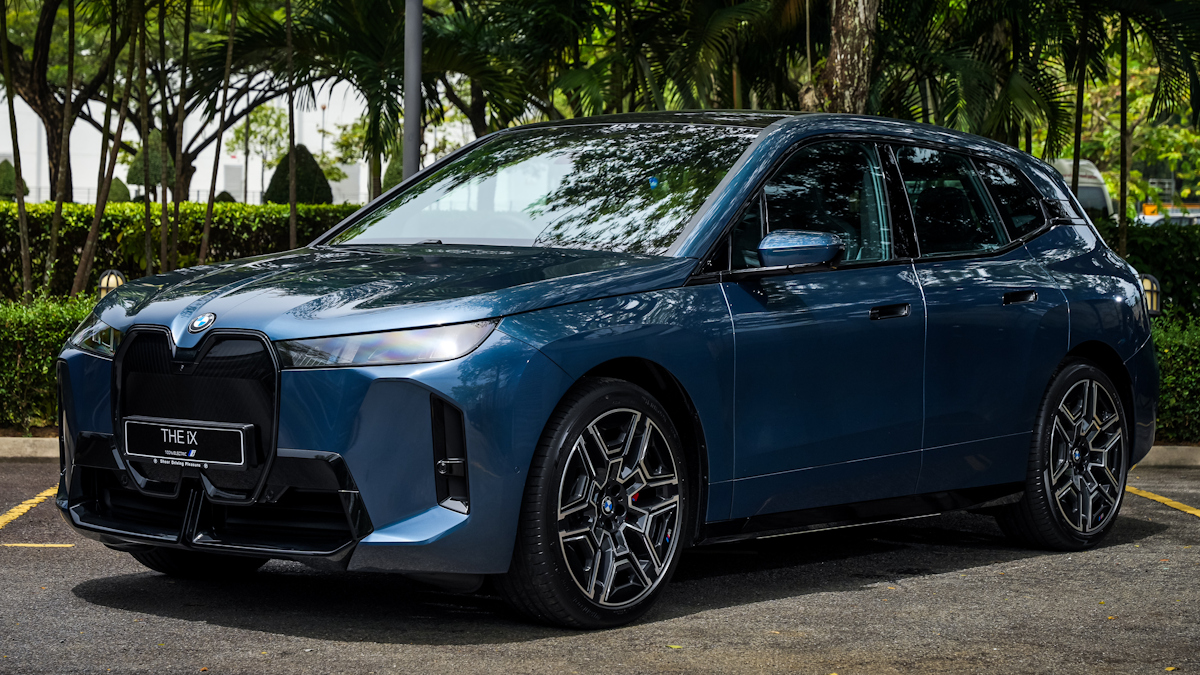 2026 BMW iX now in Malaysia: Refreshed design with up to 536hp, 701km ...