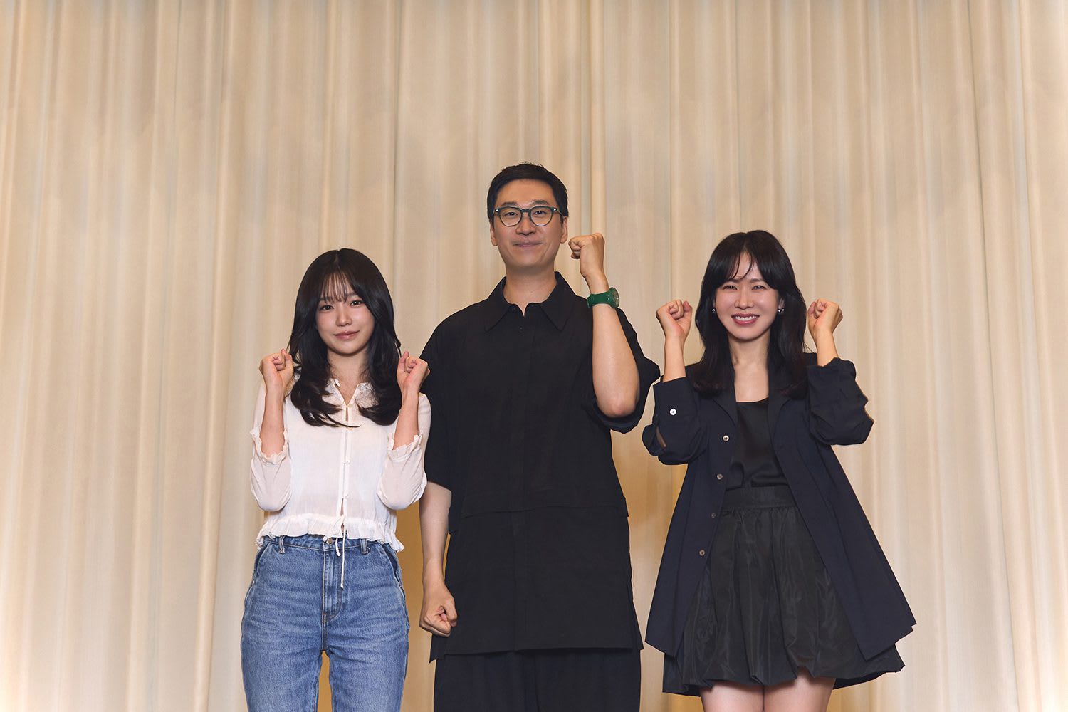 Son Ye Jin and Jo Yu Ri to Star in Netflix K-pop Thriller ‘Variety ...
