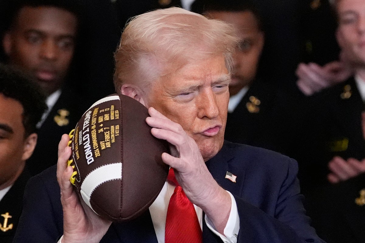 Trump threatens NFL stadium deal unless Washington Commanders change ...