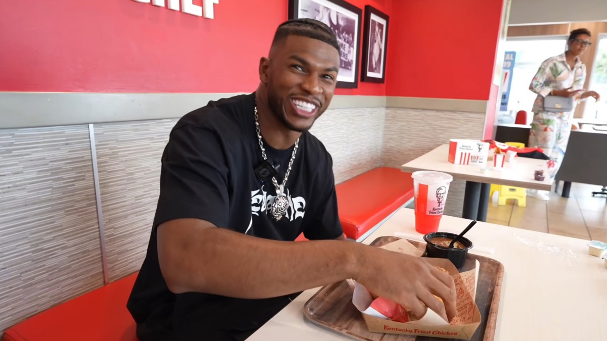 Shilo Sanders Pokes Fun at Shedeur's Draft Slide With Hilarious Deion ...