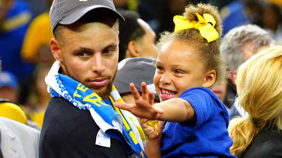 Stephen Curry, wife Ayesha stunned oldest child Riley turns 13 in ...