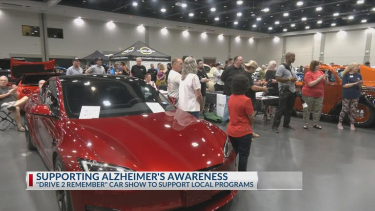 Gray Sunday in Seattle with a hotter workweek