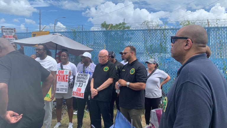 District Council 33 to announce vote result on city contract Monday