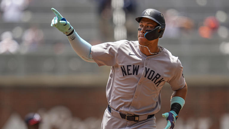 Aaron Judge ties A-Rod on Yankees’ all-time home run list at 351 in win over Braves