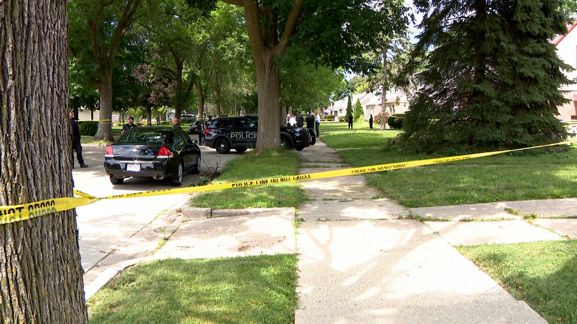Milwaukee shooting near 55th and Custer, 26-year-old killed