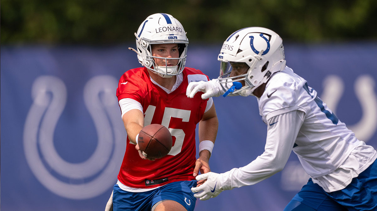 Colts’ Riley Leonard dealing with knee injury after stepping in for ...