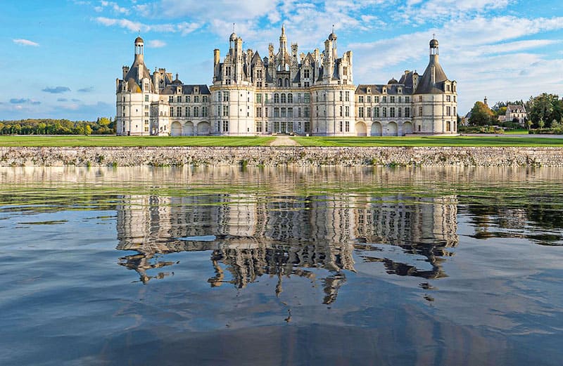 19 Largest Castles in the World – The Most Impressive and Beautiful ...