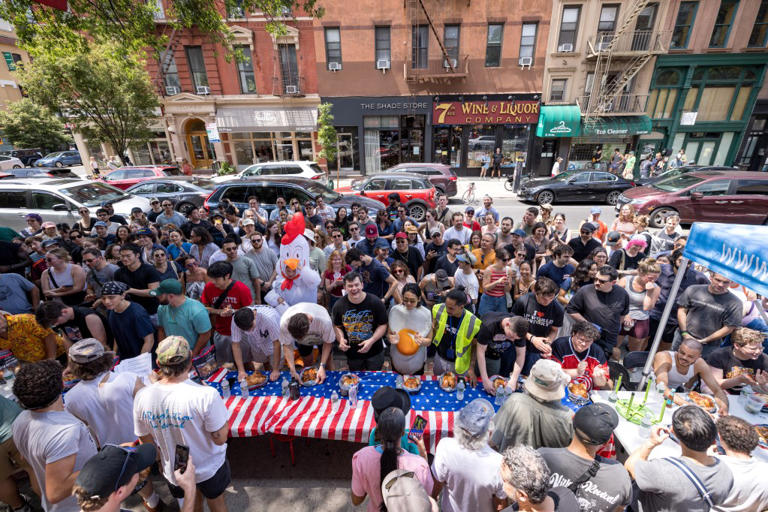 Bizarre NYC rotisserie chicken-eating contest ends with belly-busting twist
