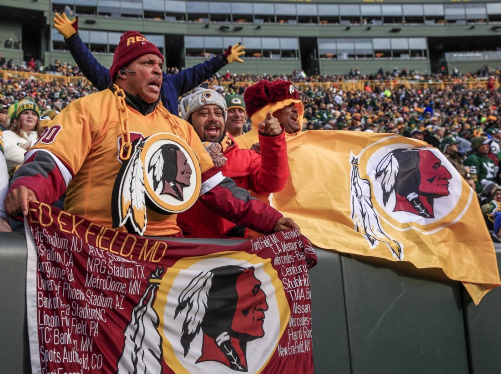 Trump threatens Washington stadium deal unless NFL team readopts ...