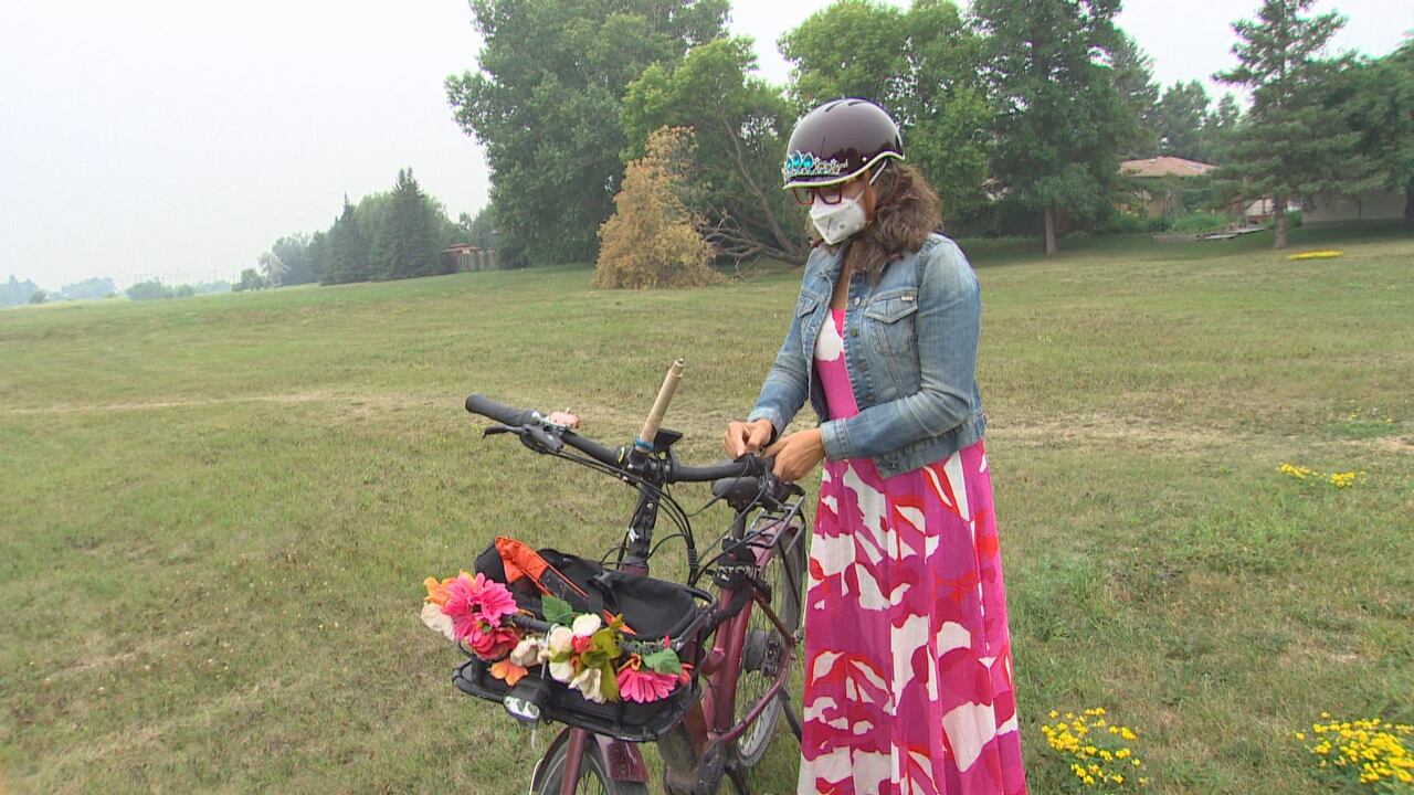 'It's really depressing': Thick wildfire smoke continues to cancel ...